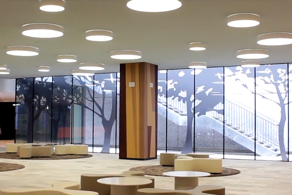 Optoma supplies 30 projectors to ING for 270-deg projection experience ...