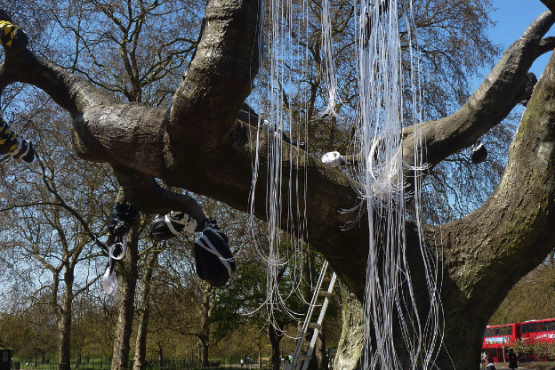 Beatwax creates fibre optic 'Tree of Souls' for Avatar's DVD release ...