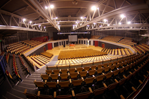 Warwick Arts Centre upgrades 1500-seat auditorium with Soundcraft Si3 ...