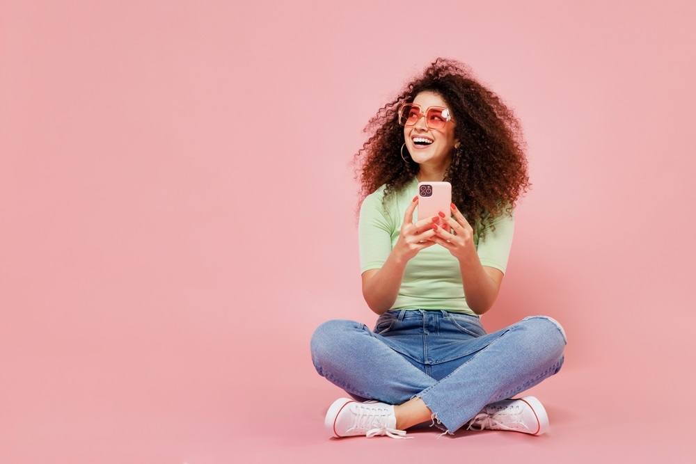 Saving money on your mobile phone by switching to a SIM Only deal