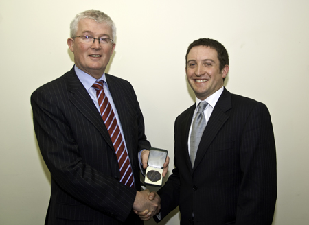 Dr Colin Pierce receives Registrar's Prize