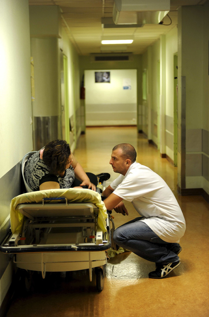 Mater ED trolleys up by 66% after St Mary's move