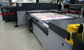 Bridgeshire Packaging installs world's first HP Scitex FB7600 press