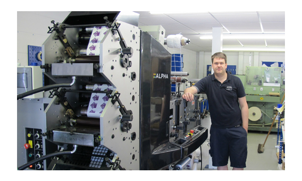 AM Labels installs Edale Alpha flexopress