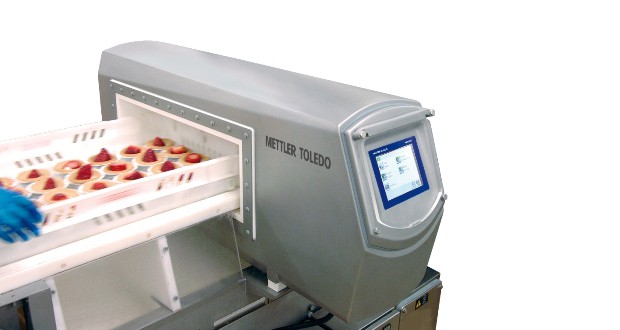 Metal detector boosts flexibility on food processing lines