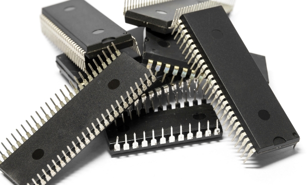 Microchips in packs that send a text message when food is going off mooted