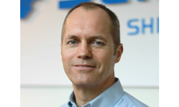 Kevin Heap | Spirit cap moulders fight the fakes