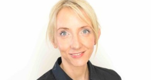 Lisa Hastings's Instagram, Twitter & Facebook on IDCrawl