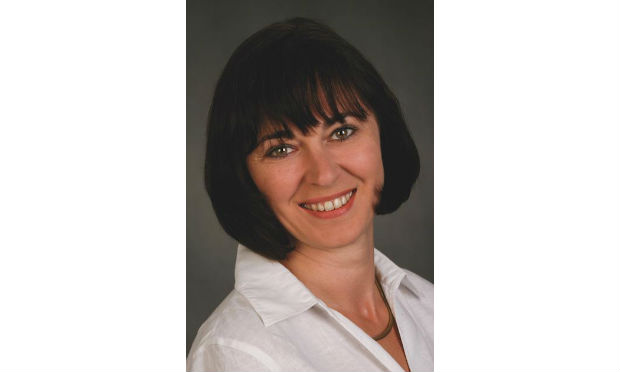 Ursula Hahn | Child-resistant packaging: As easy as possible, as ...