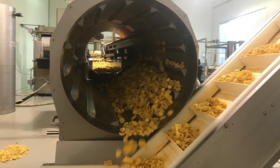 Fabcon Food Systems enters Australian market with Snack Lovers deal