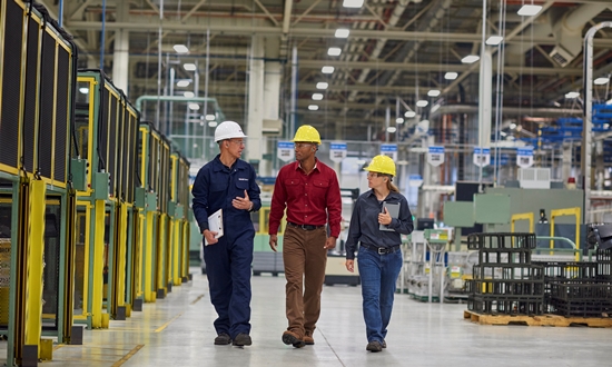 ExxonMobil launches set of oils for plastics and packaging facilities