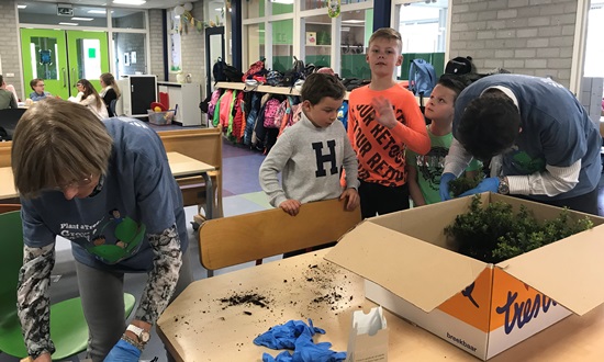 Packaging firms ‘inspiring the next generation’ through Pro Carton’s ...