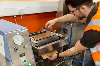 DS Smith invests £750k in laboratory to develop sustainable packaging