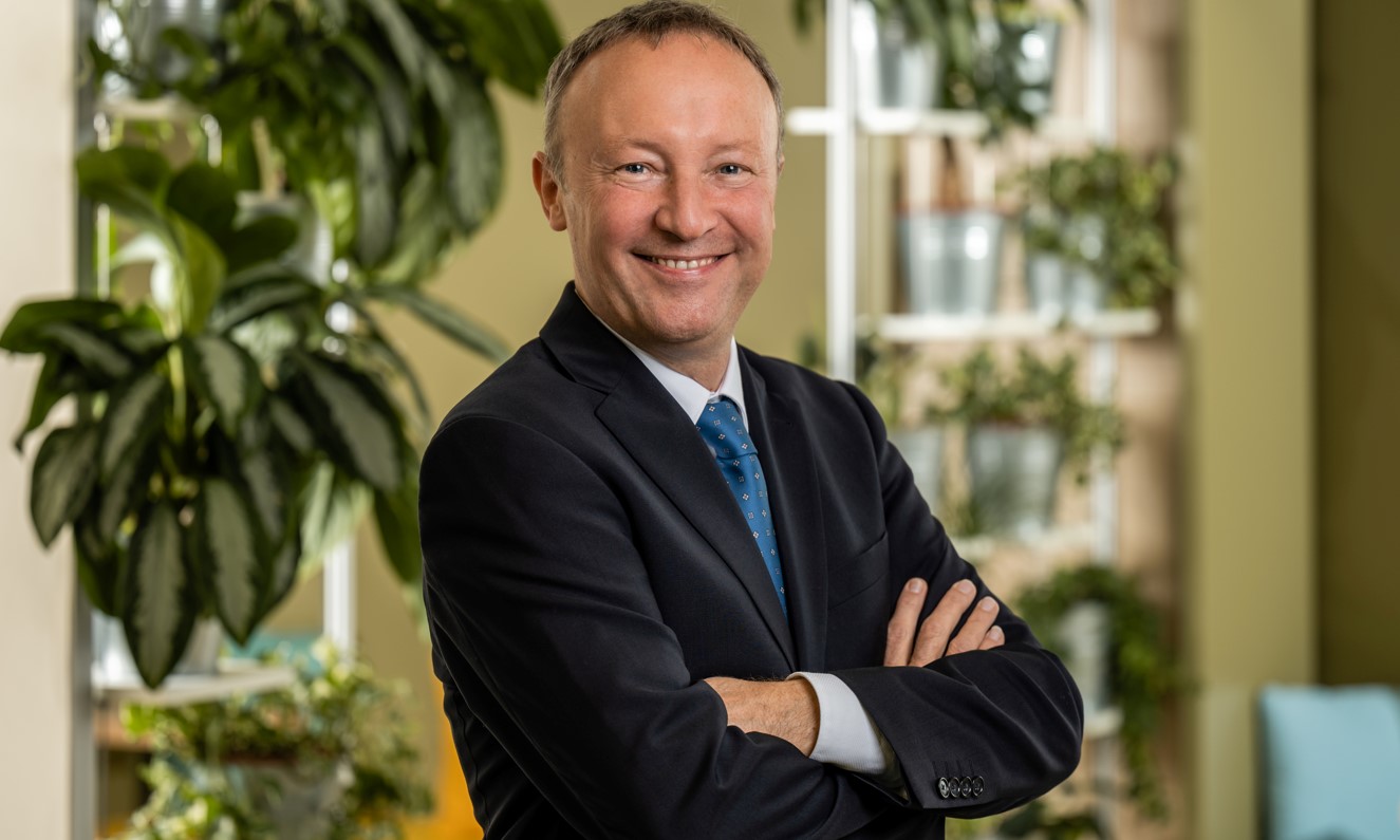 Ott appointed chief executive at two Mondi divisions