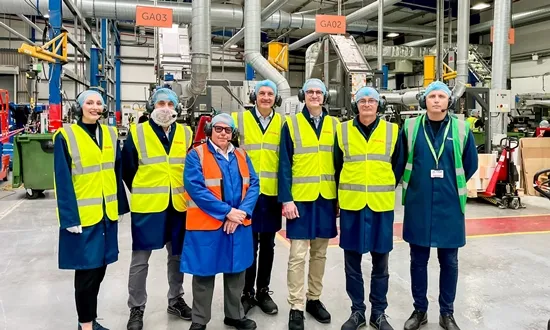 Ian Sollom MP visits Coveris St Neots food-to-go packaging hub