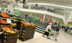 Asda begins reusable packaging trial