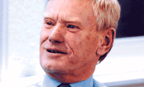 Rexam boss turns on 'excess' pack detractors as profits fall