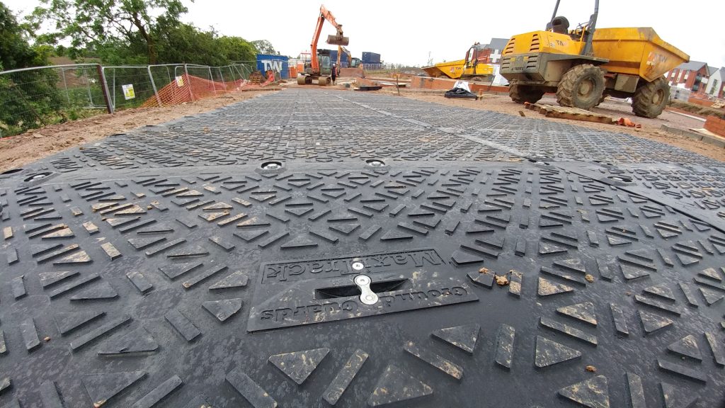 GROUND-GUARDS’ INNOVATIVE MAXITRACK MAT PROVES THAT PLASTIC IS ...