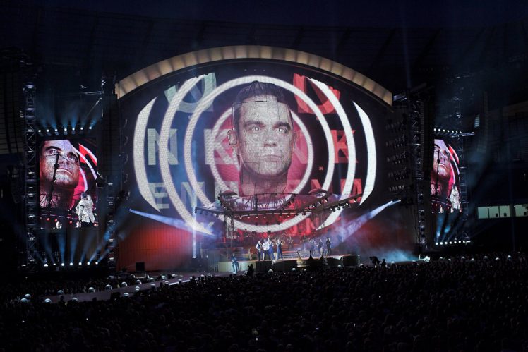 Tait creates 700-panel LED model of Robbie Williams’ head for his ...