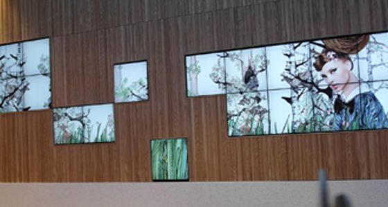 eyevis delivers squareTILES set-up for Swedish shopping mall