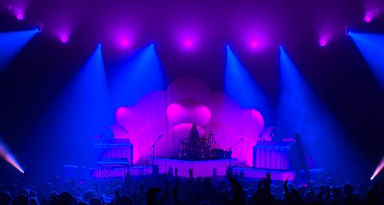 Robe keeps time with Metronomy tour