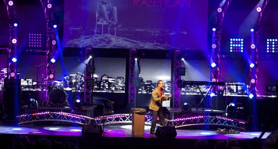 Elation gear lights up youth convention