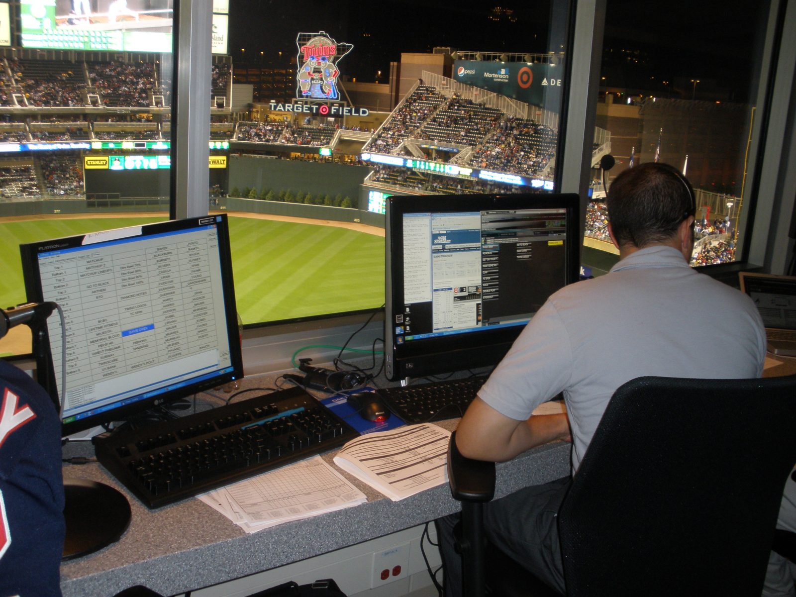 Daktronics integrates LED lighting | AV Magazine