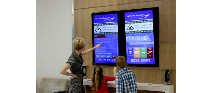 Tightrope Carousel digital signage network keeps airport passengers informed | AV Magazine