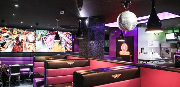 Creams Cafe franchise invests in the cream of AV solutions