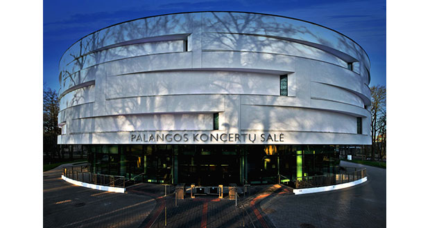Outline Superfly installed at Lithuanian concert hall | AV Magazine