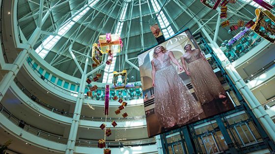 Double-sided, rotating LED display attracts luxury brands | AV Magazine