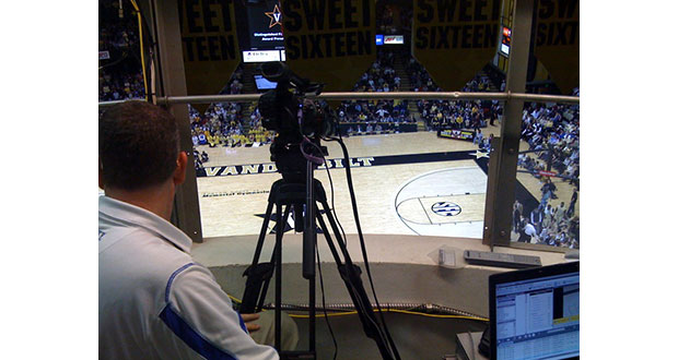 University basketball encoder plays two positions | AV Magazine