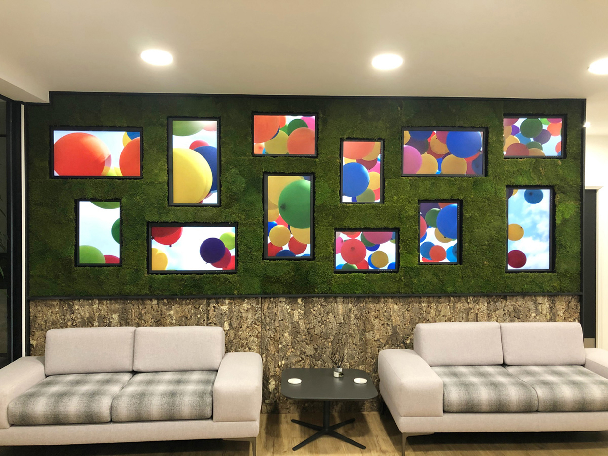 Moss joins multi-screen innovation in HQ lobby | AV Magazine