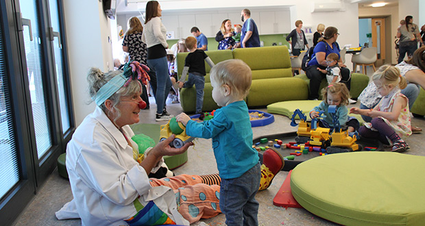 Midwich and Snelling donate to children's hospice