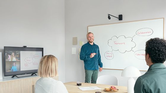 How to have better meetings with Huddly Canvas | AV Magazine