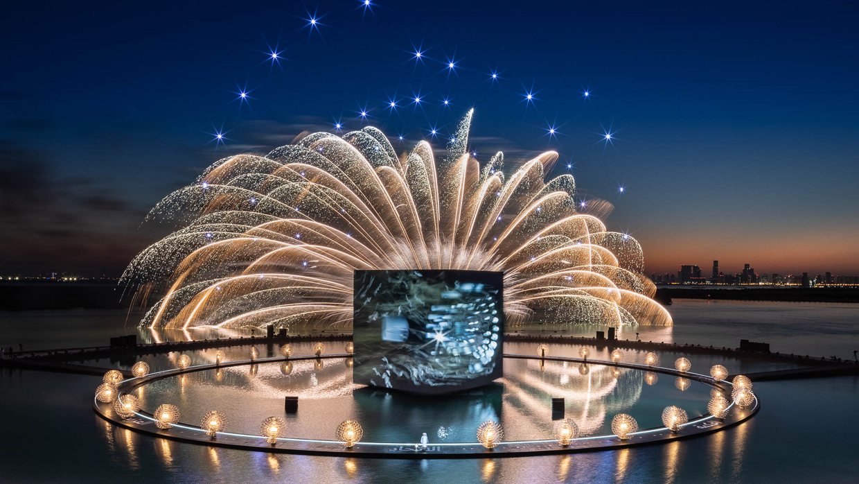 Rotating projection cube tells UAE national story | AV Magazine