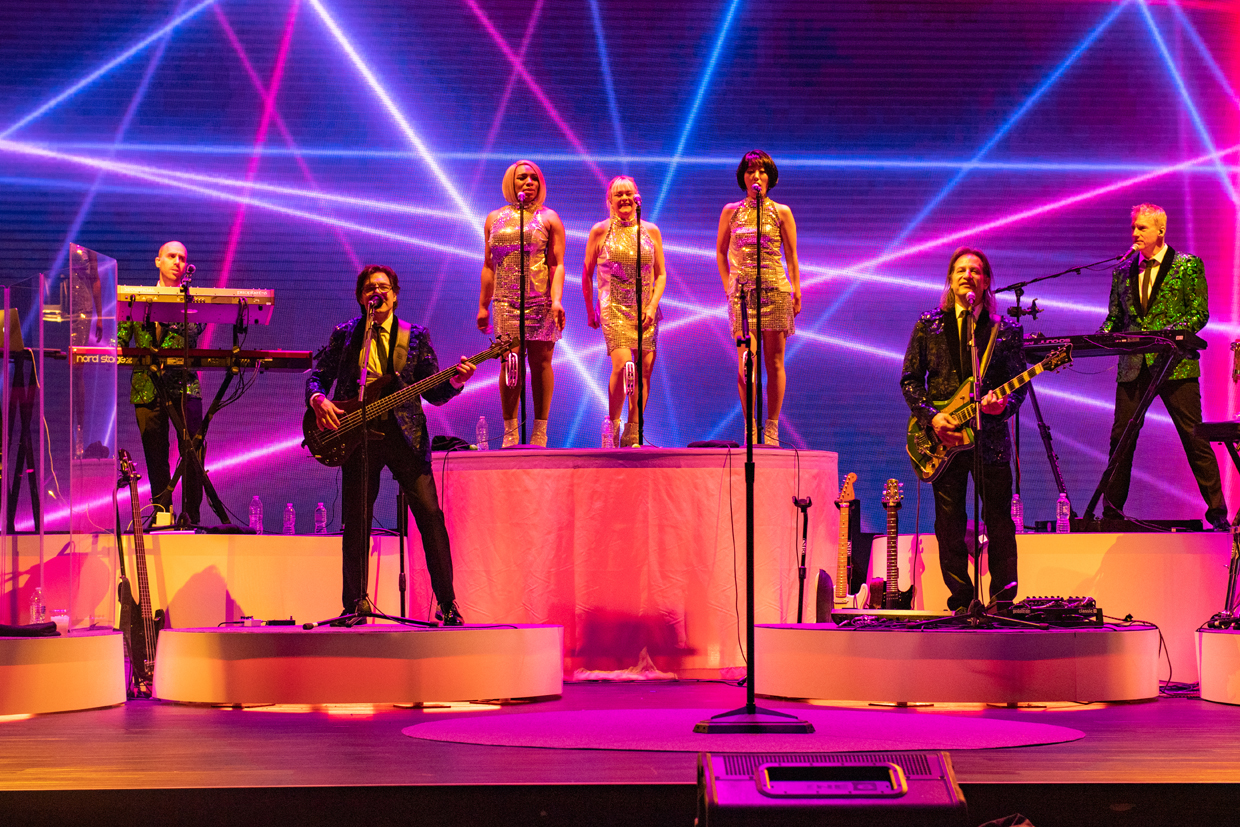 First hybrid music tour requires clear communication | AV Magazine