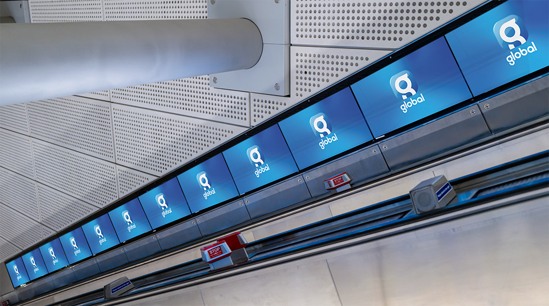 London's Elizabeth Line opens with 329 DOOH displays | AV Magazine