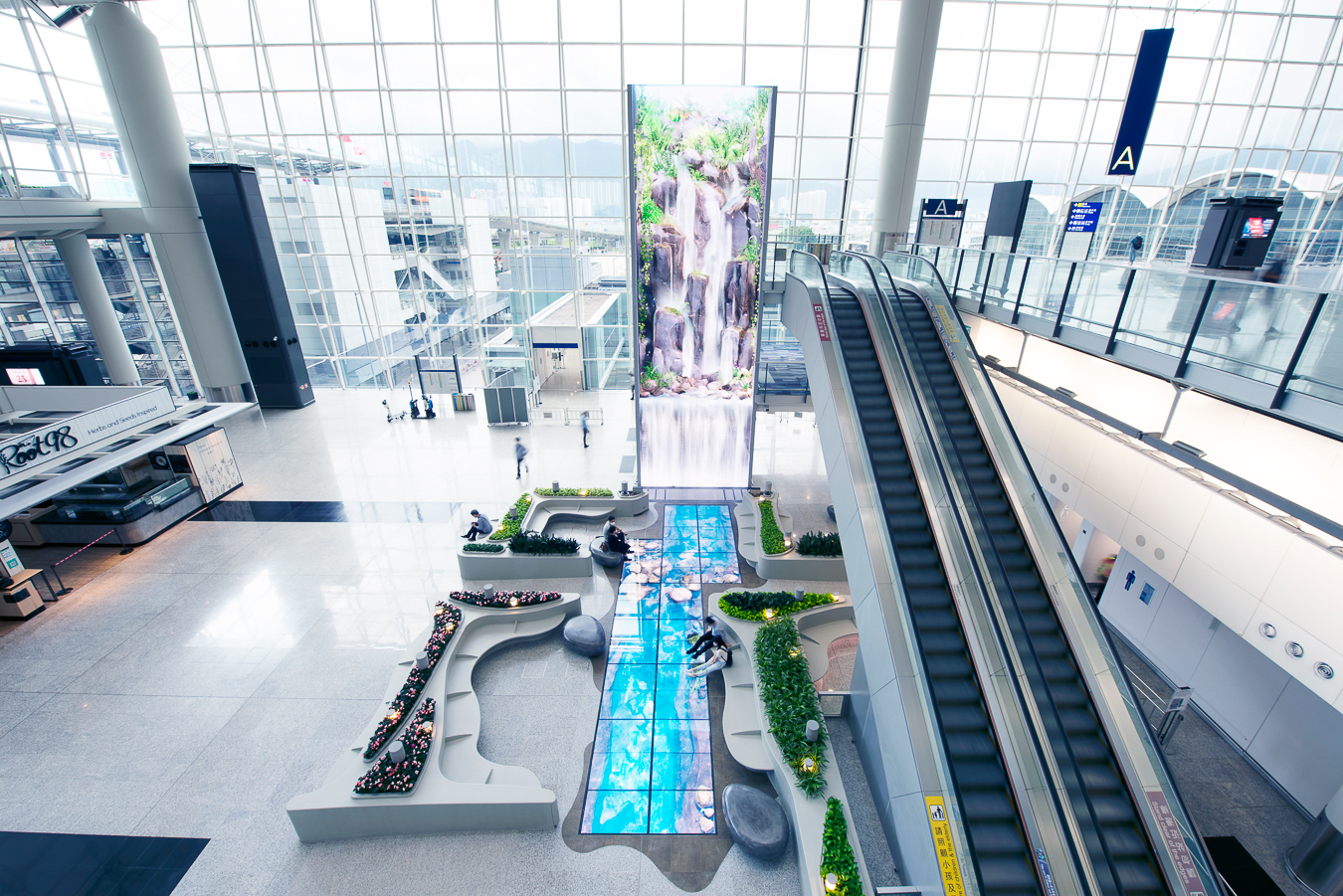 Moment Factory brings beauty and surprise to HK airport | AV Magazine