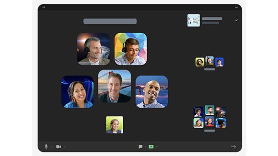 Zoom fights back with office tools and virtual workspaces
