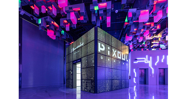 Brightsign players power rotating cube with 123 displays | AV Magazine