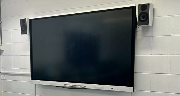 Strive AV standardises classroom displays at Bexhill College | AV Magazine