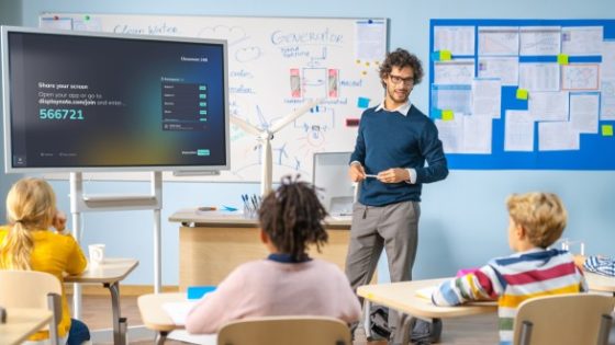 DisplayNote introduces 'unlimited connections' to Montage | AV Magazine