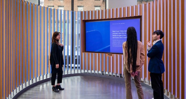 Curved display of LED 'fins' reacts to movement at tech firm | AV Magazine
