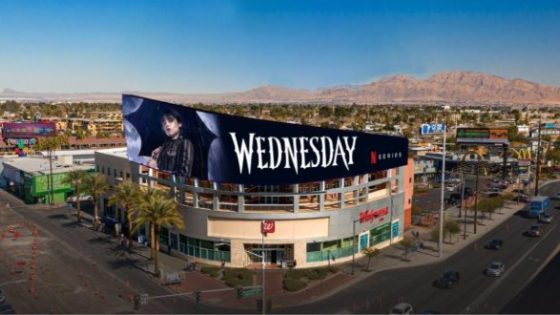 Huge, tapered LED screen marks gateway to Las Vegas Strip | AV Magazine