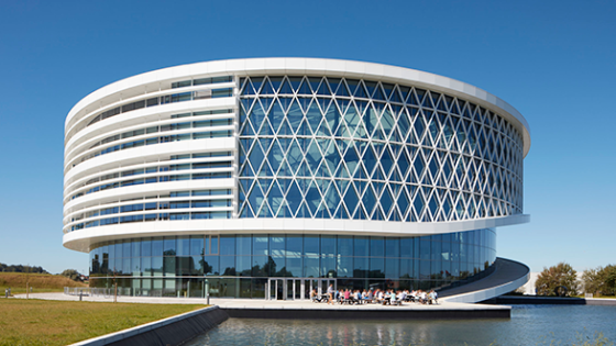 Entertainment boom drives record revenue at Barco | AV Magazine