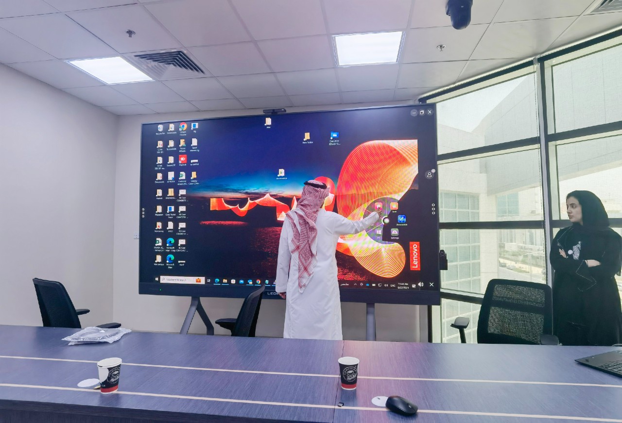 Saudi firm runs smarter meetings with Ledman AIO display | AV Magazine