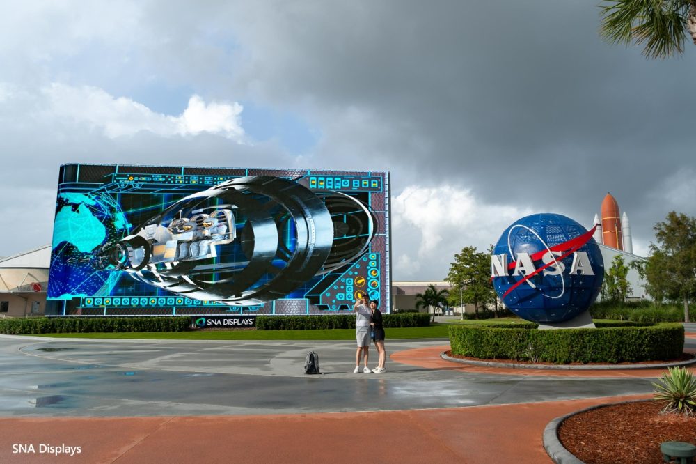 Kennedy Space Center boldly shows forced perspective LED | AV Magazine