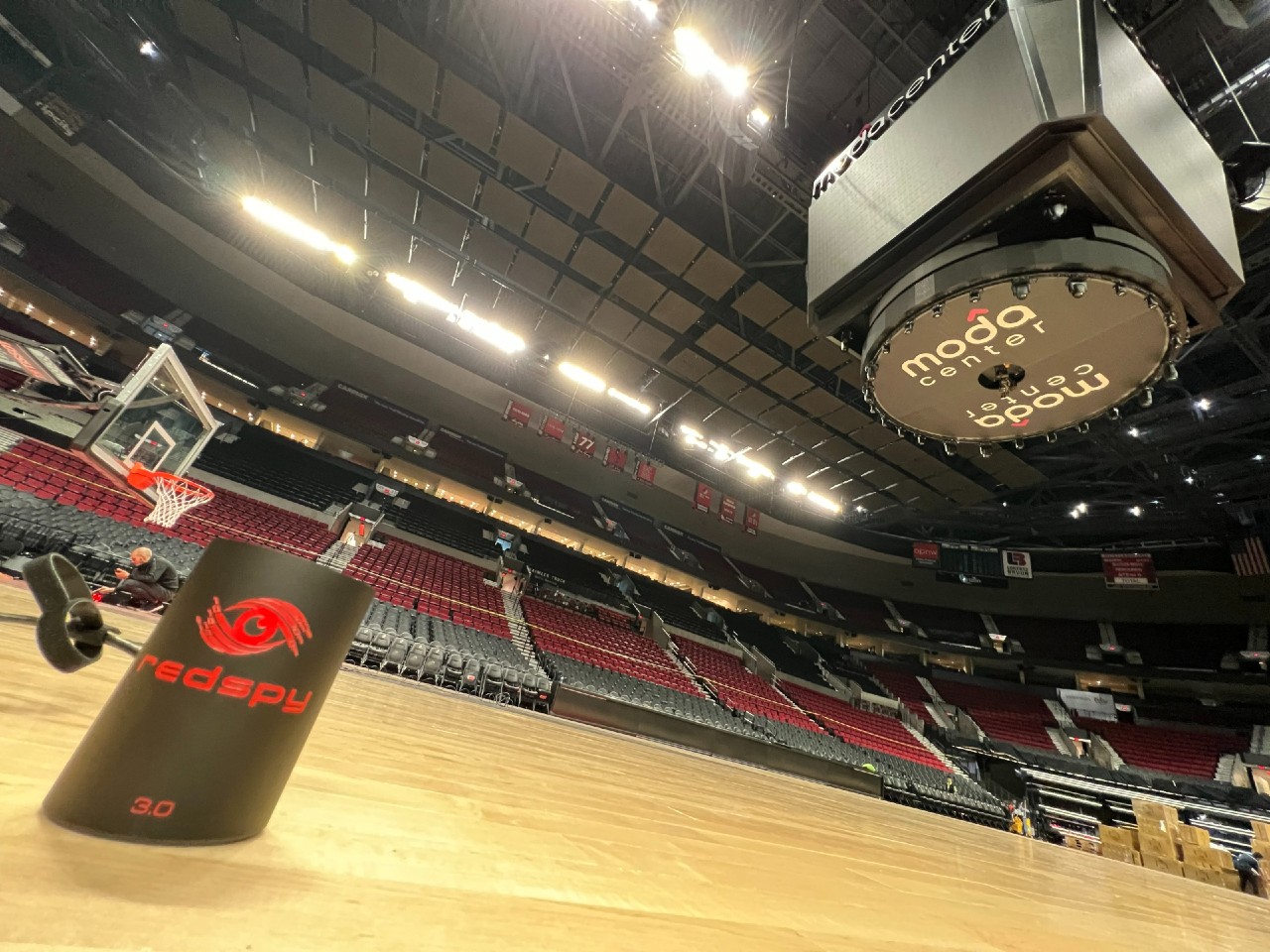 NBA team broadcasts AR graphics from handheld camera | AV Magazine