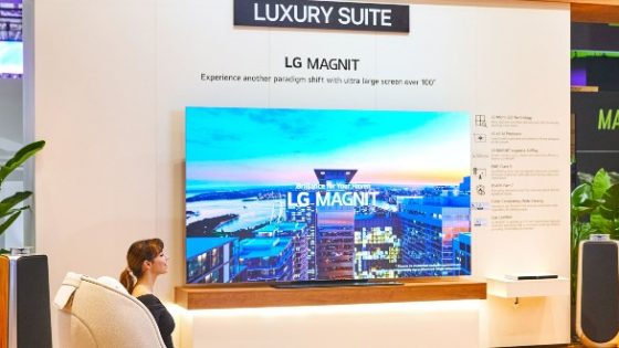 LG displays digital signage portfolio on ISE's largest booth | AV Magazine